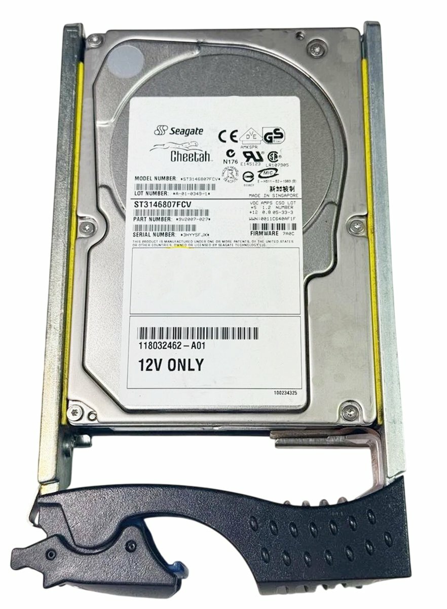 EMC 146,8Gb 10000 Fibre Channel 3.5" HDD CX-2G10-146