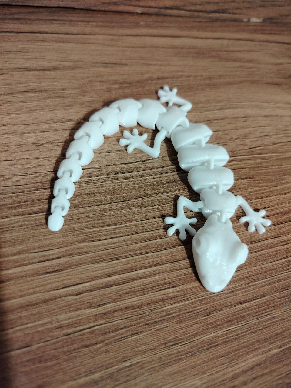 Ящерица белая 3D печать подвижная антистресс