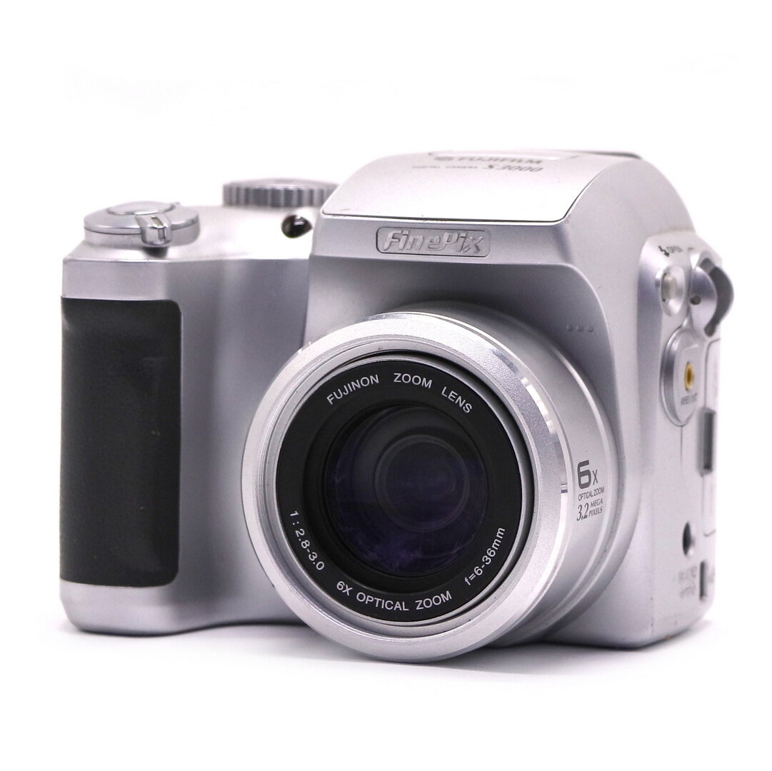 Компактный фотоаппарат Fujifilm FinePix S3000