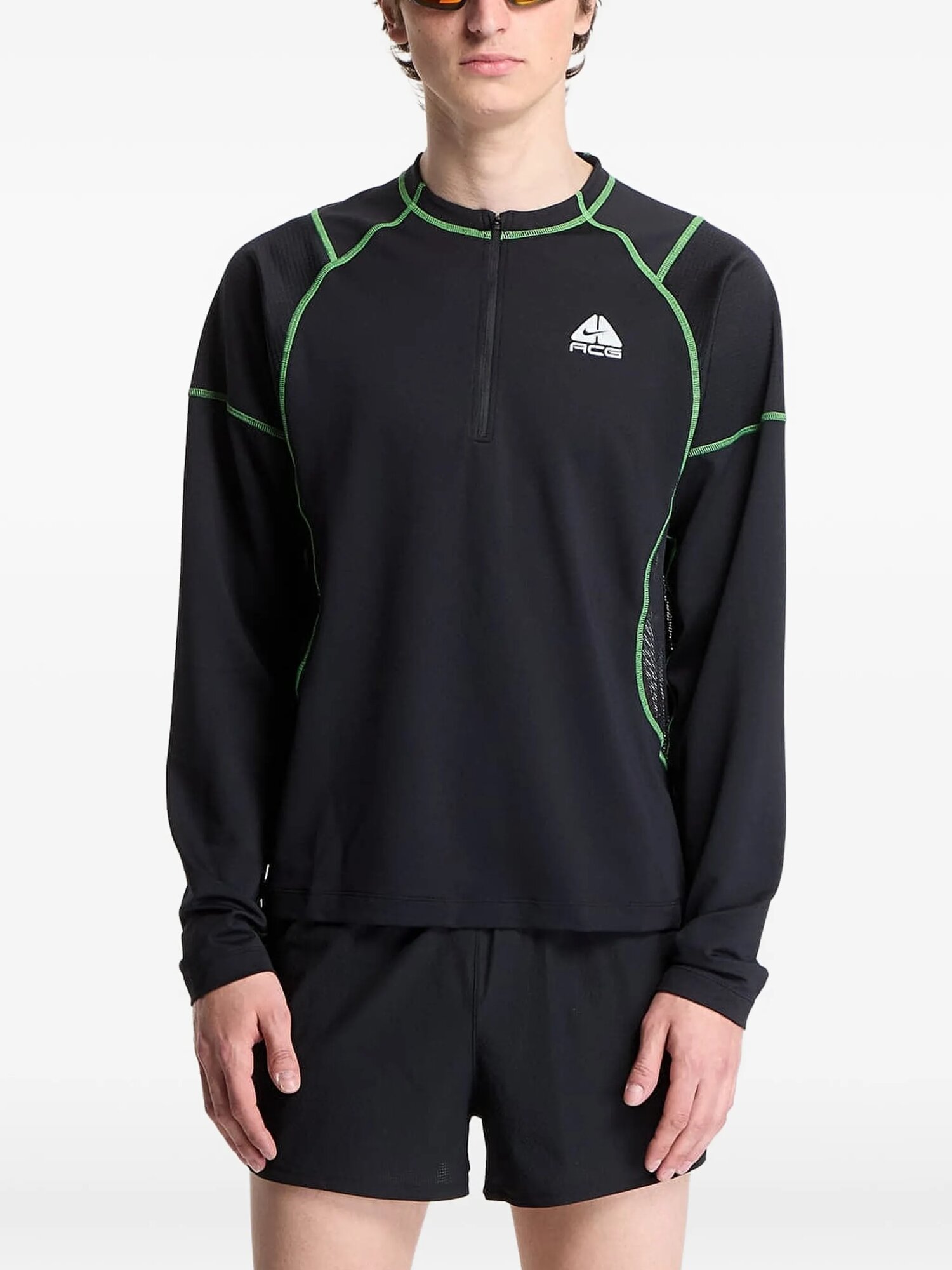 Футболка NIKE, размер XL, черный