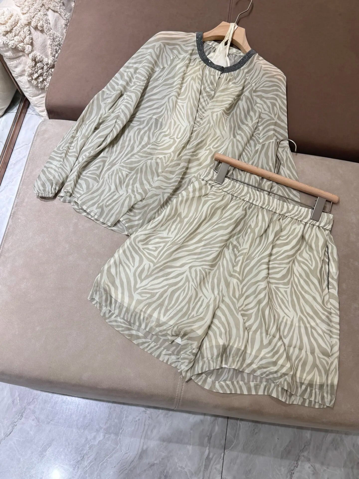 Комплект одежды