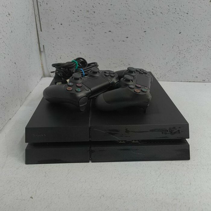 Игровая приставка Sony PlayStation 4 Fat
