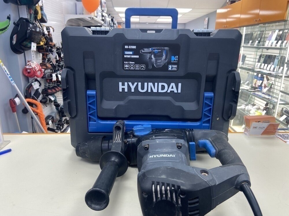 Перфоратор Hyundai HD-32RHC долбление, сверление SDS-plus 5.5 Дж