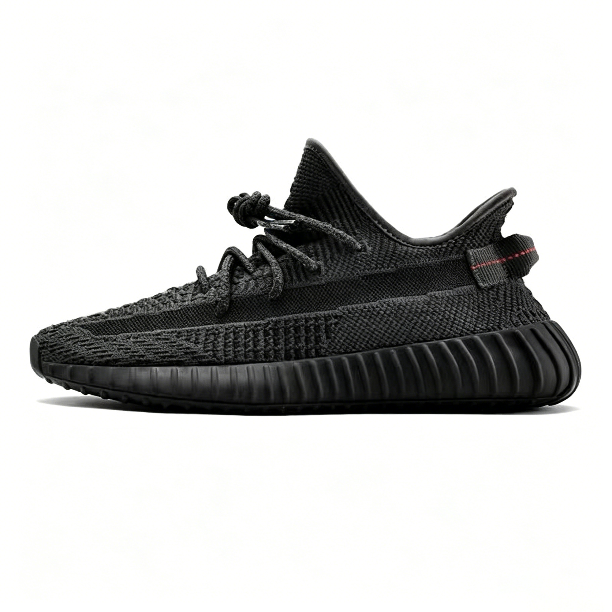 Кроссовки Yeezy Boost 350 V2, цвет Triple White / Onyx, стильные спортивные кроссовки