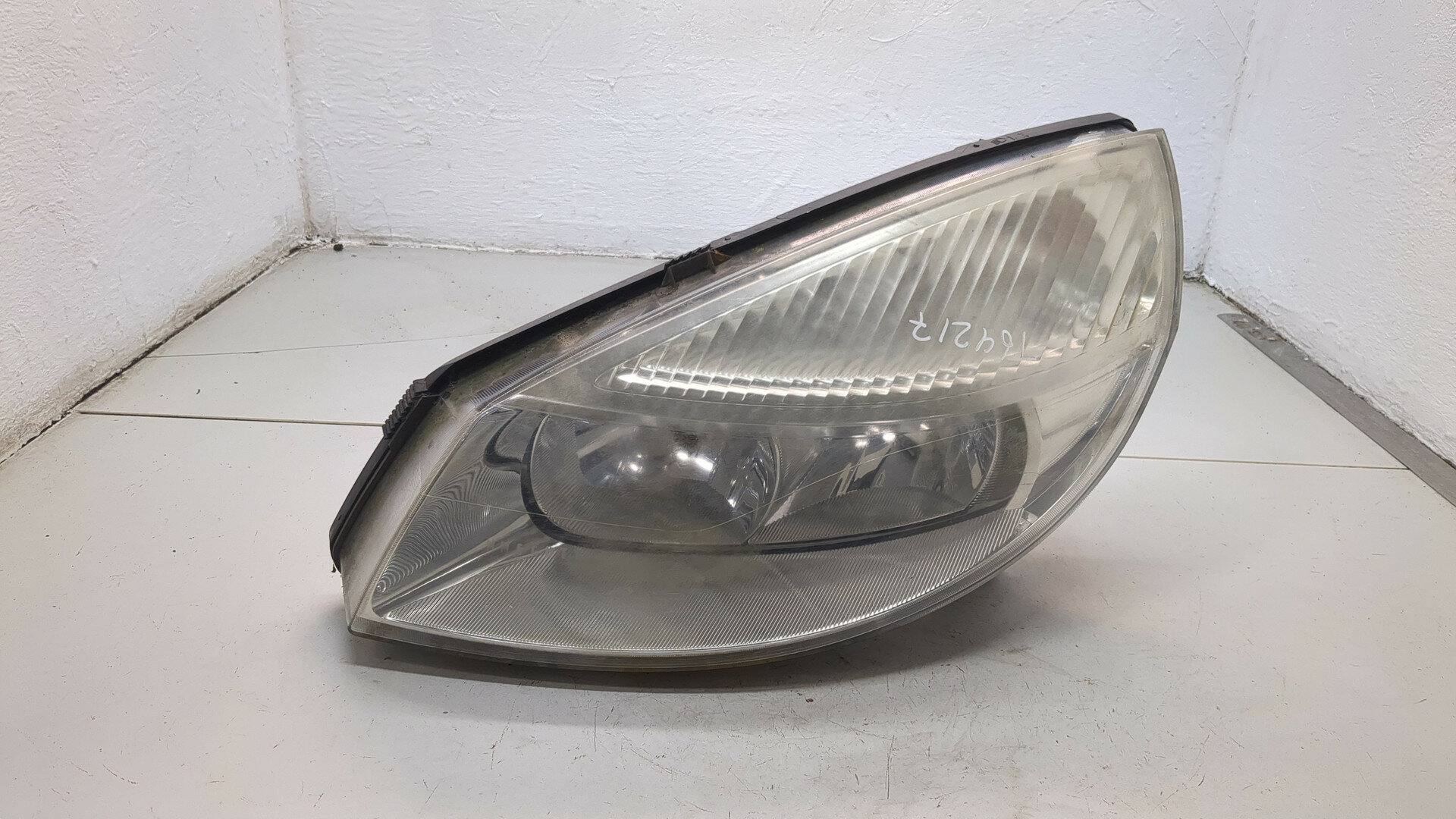 Фара (передняя) левая Renault Scenic Б/У