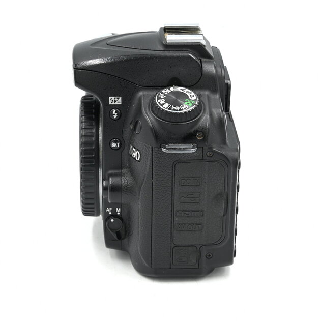 Зеркальный фотоаппарат Nikon D90 Body