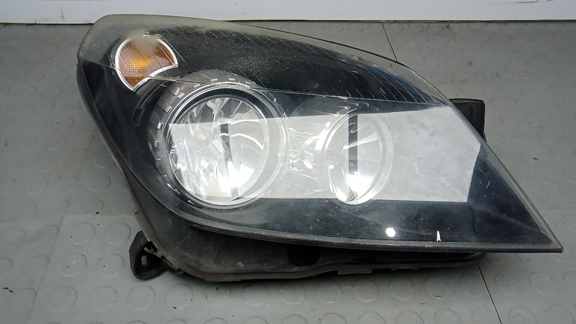 Фара правая OPEL ASTRA H