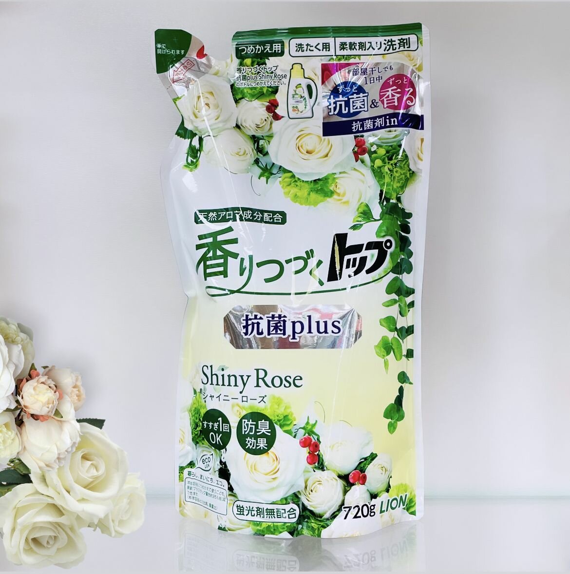 Lion "Shiny Rose" Антибактериальное жидкое средство для стирки белья с кондиционером Top Antibacterial Plus "Блестящая Роза", 500 мл. (м/у)