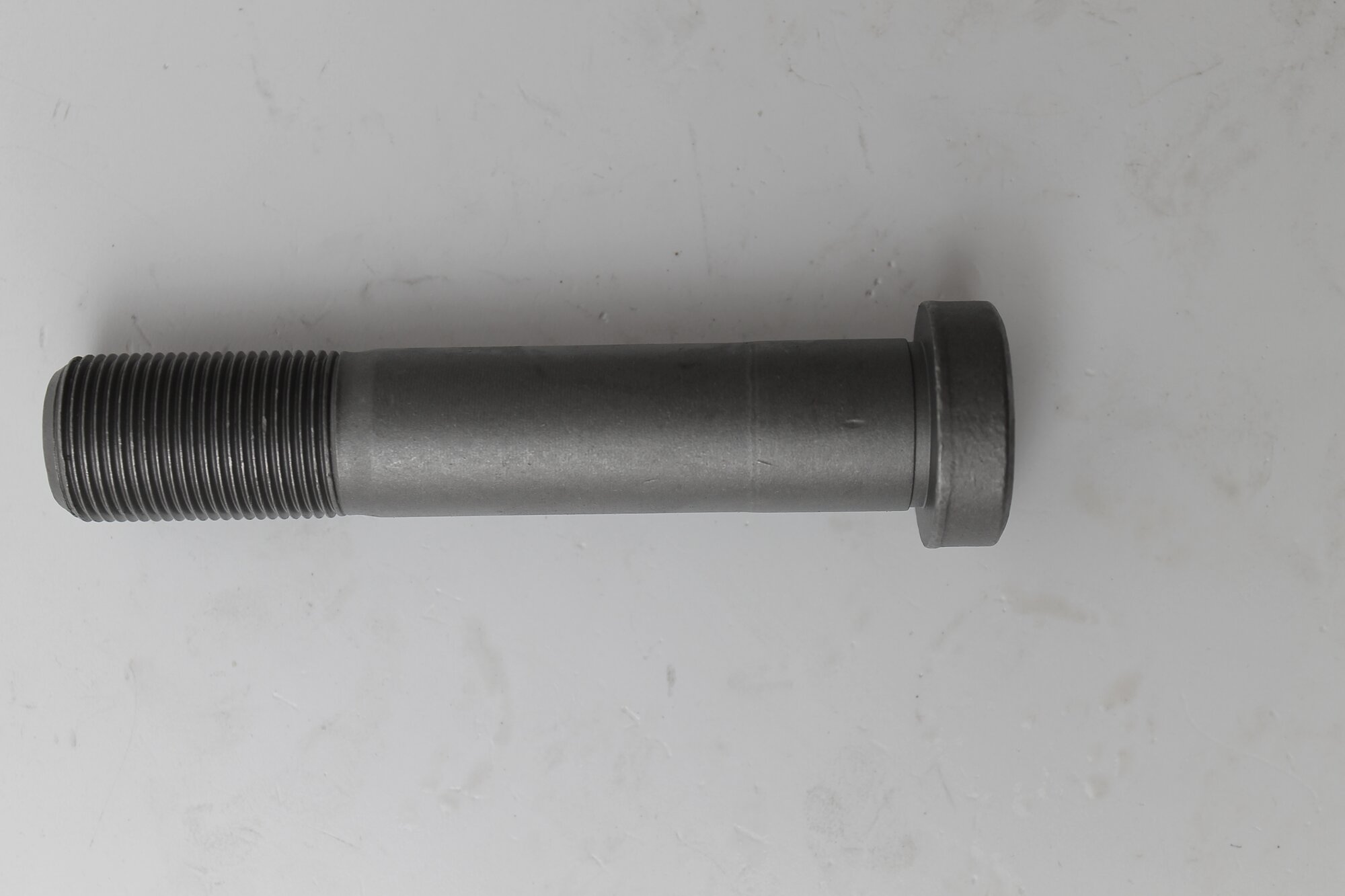 Болт колесный (шпилька) для MAN, M22x1.5x110, OEM 81.45501-0082