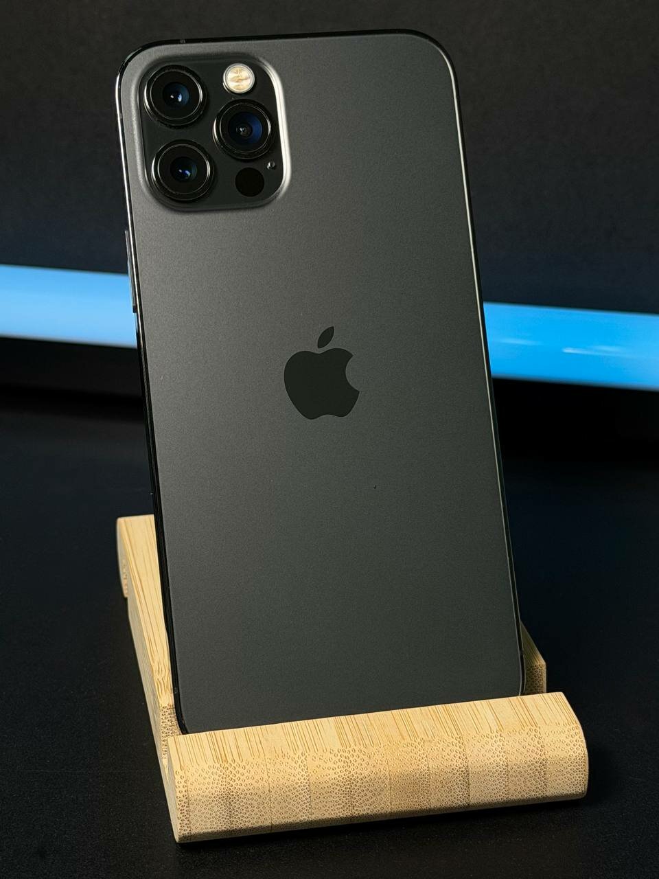Смартфон Apple iPhone 12 Pro, 256 ГБ, nano-SIM + eSIM, чёрный