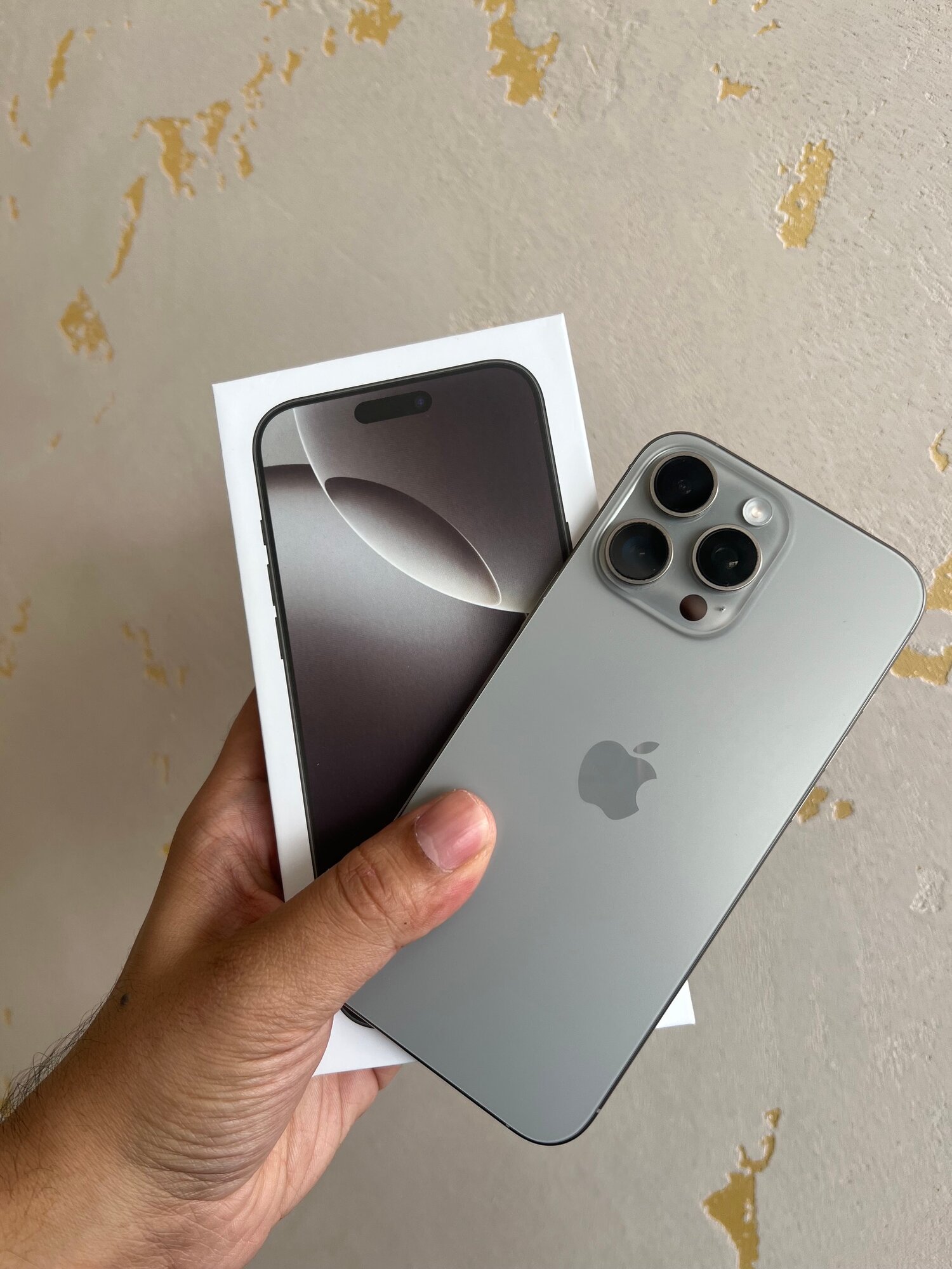 Смартфон Apple iPhone 16 Pro Max 256GB Titanium eSim Soft Oled экран 88% Battery Face ID не работает