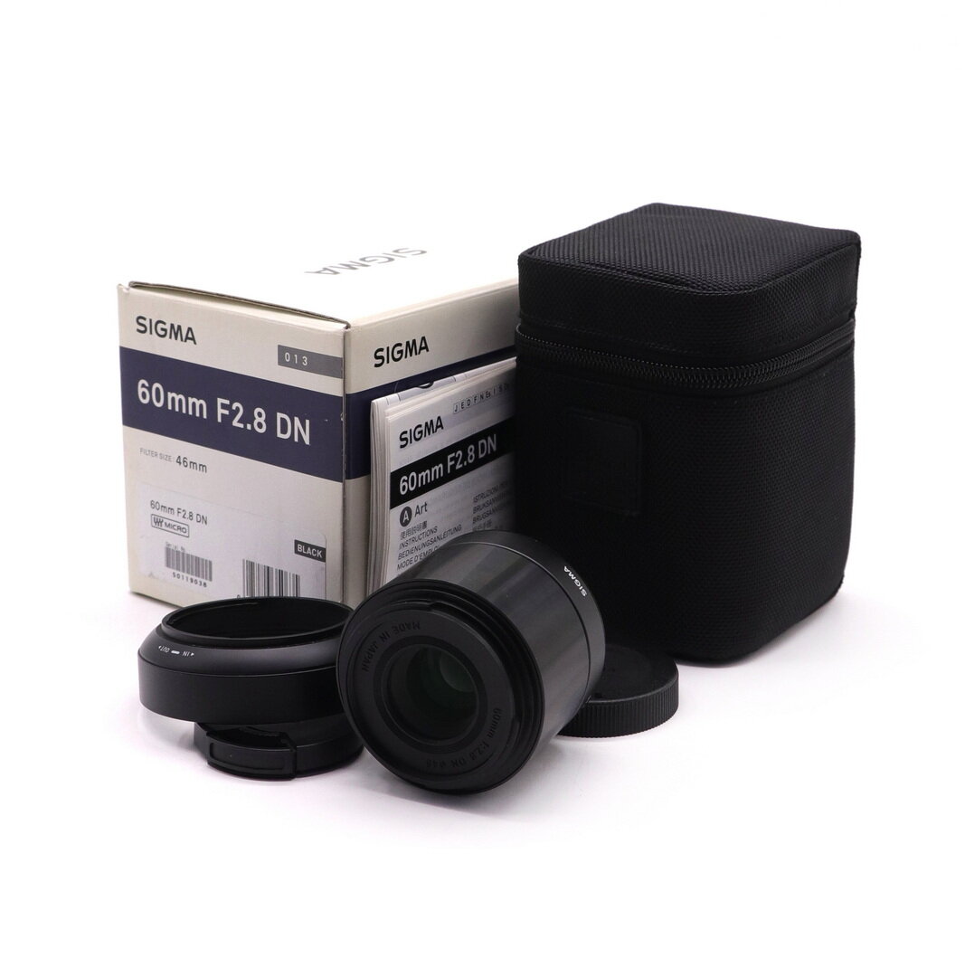 Sigma AF 60mm f/2.8 DN Art Micro 4/3 в упаковке