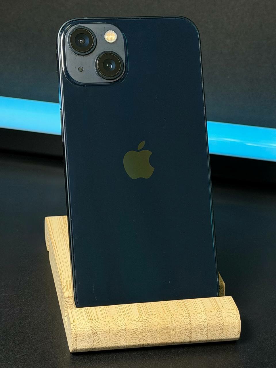 Смартфон Apple iPhone 13, 128 ГБ, nano-SIM + eSIM, черный