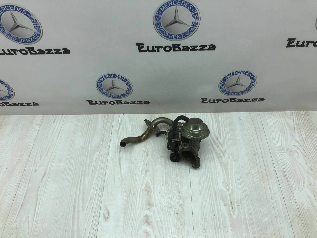 Клапан EGR Mercedes М112 А1121400060