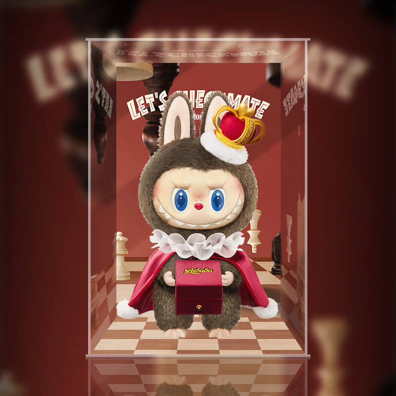 Pop Mart LABUBU THE MONSTERS Chess Adventure Пылезащитная Витрина С Тематической Надписью И Верхней Подсветкой