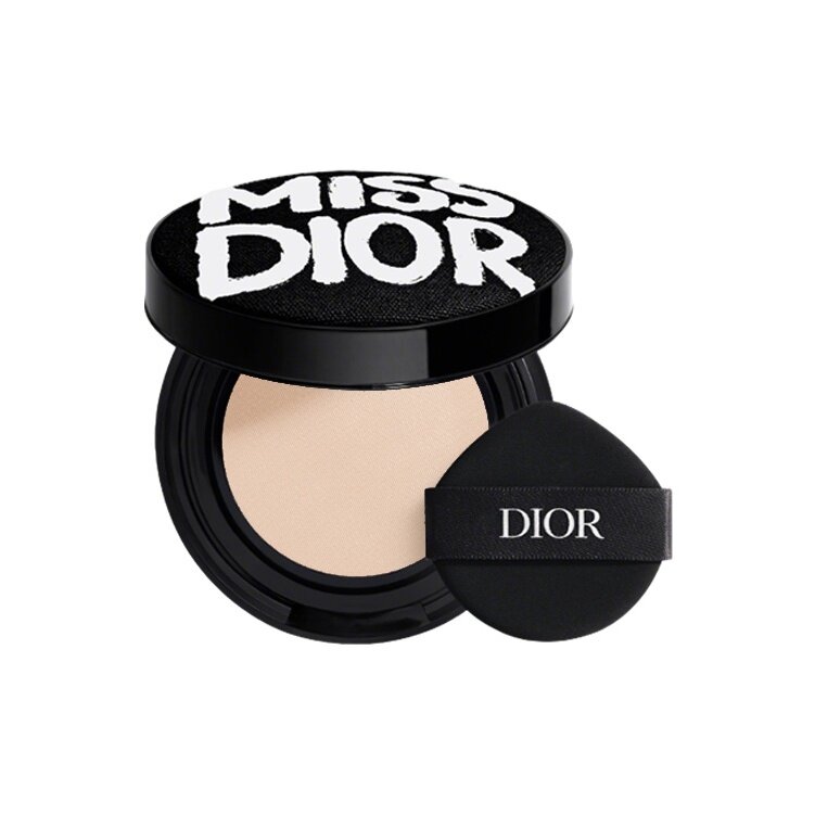 Тональные средства DIOR