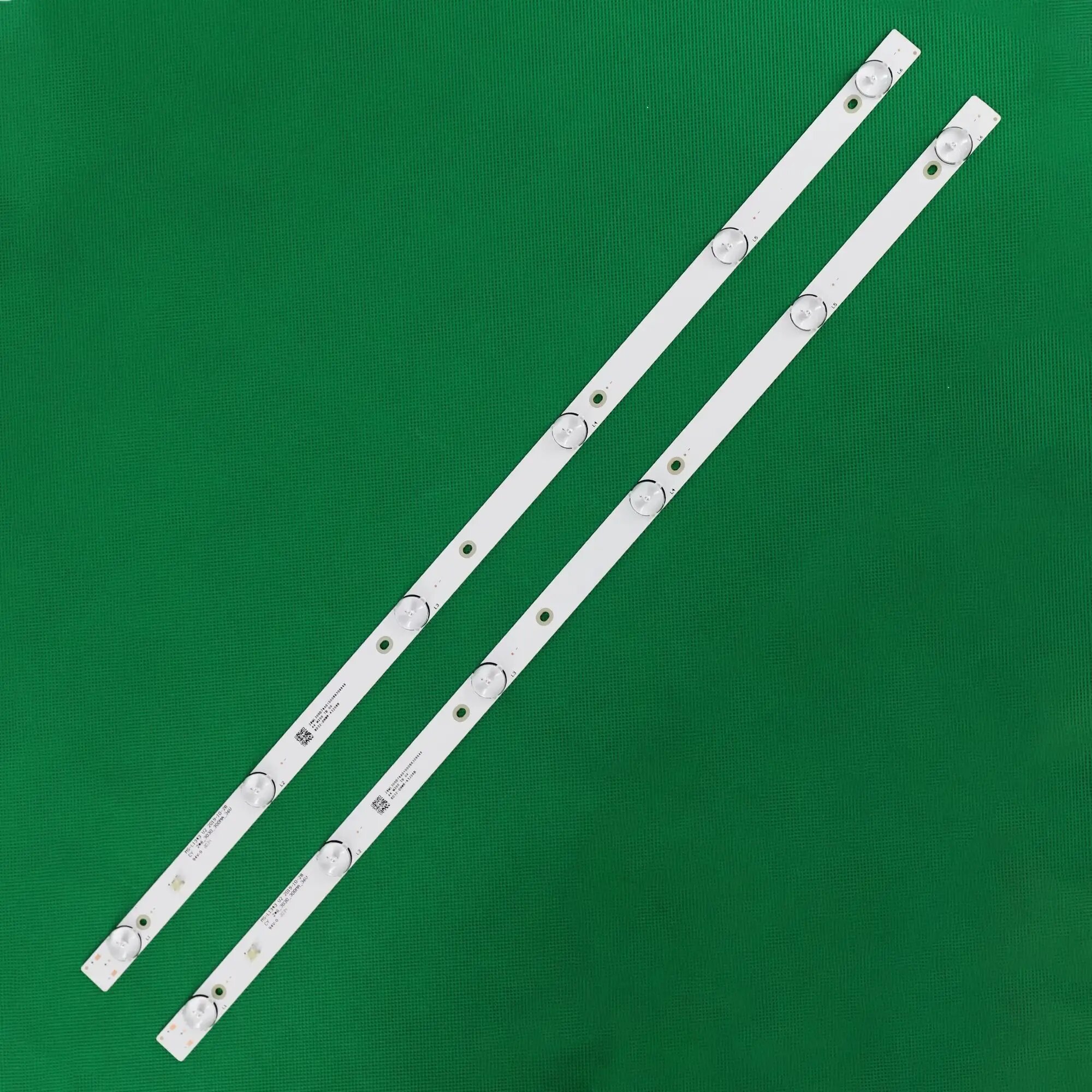 LED подсветка HIDORAJIN JL. D32061330-081AS-M, 2шт
