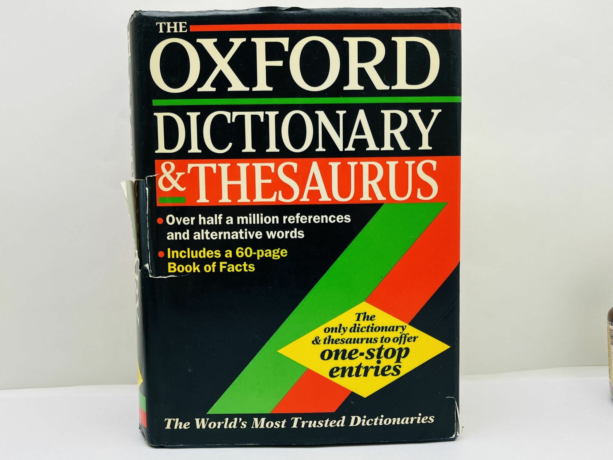 The Oxford Dictionary and Thesaurus Оксфордский словарь и тезаурус