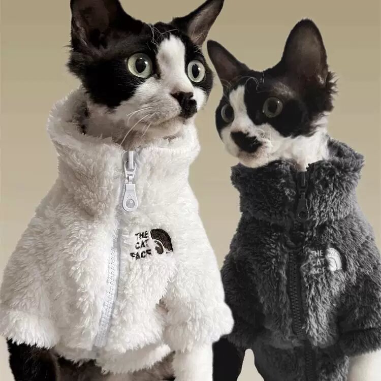 Белый свитер для безволосых кошек Sphynx, British и American Shorthair - размер S, подходит для кошек 2-3 кг