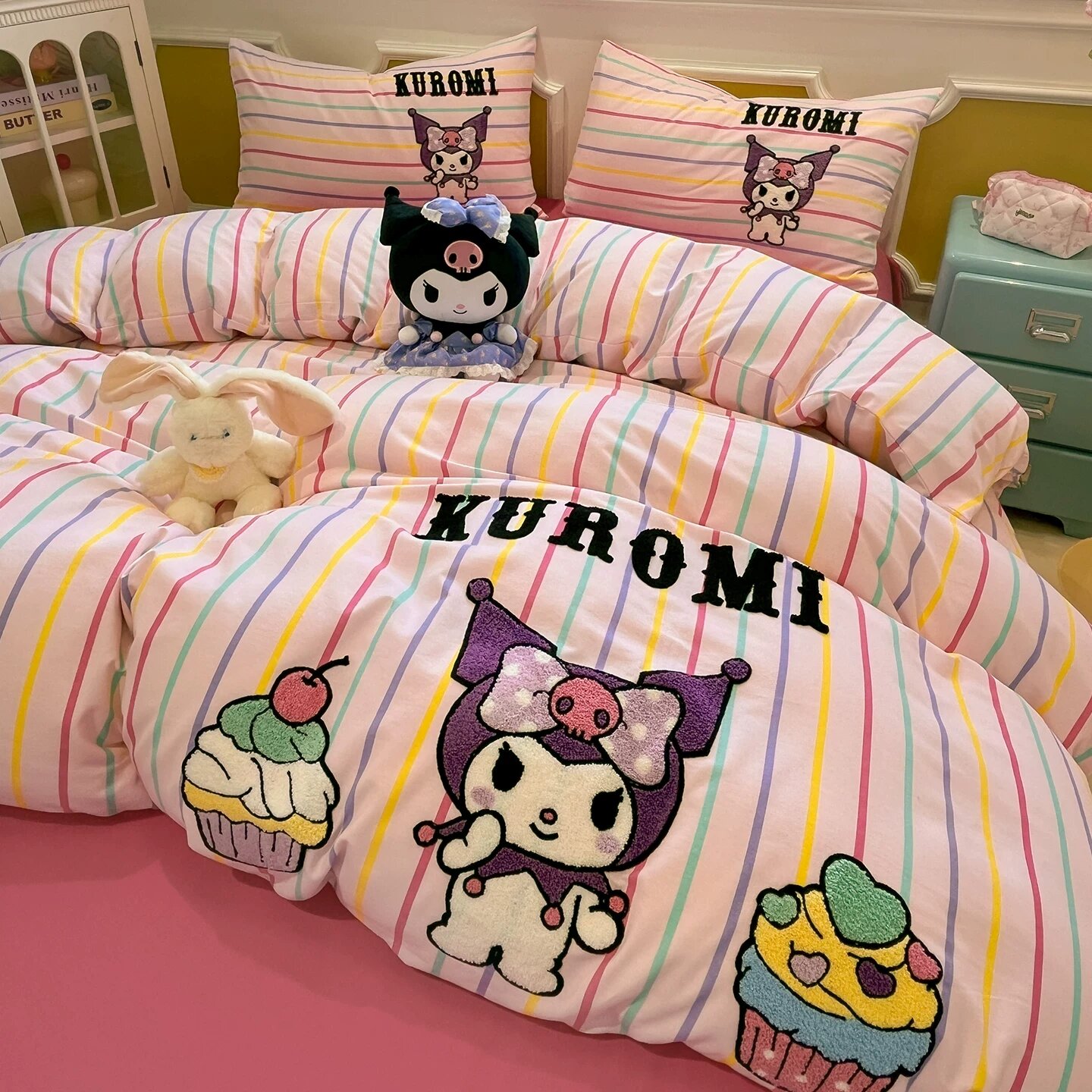Утолщенный комплект постельного белья Sanrio из чистого хлопка с мультяшным принтом, четыре предмета, с изображением