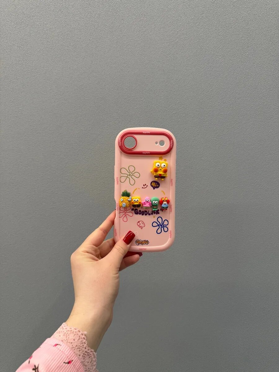 Чехол на Iphone 17 Air, цвет розовый, с крепко приклеенными фигурками . — фото 1