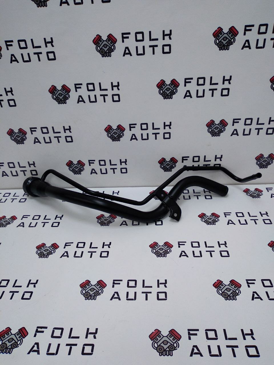 Горловина топливного бака Toyota RAV4 1 поколение 1994- 77201-42040