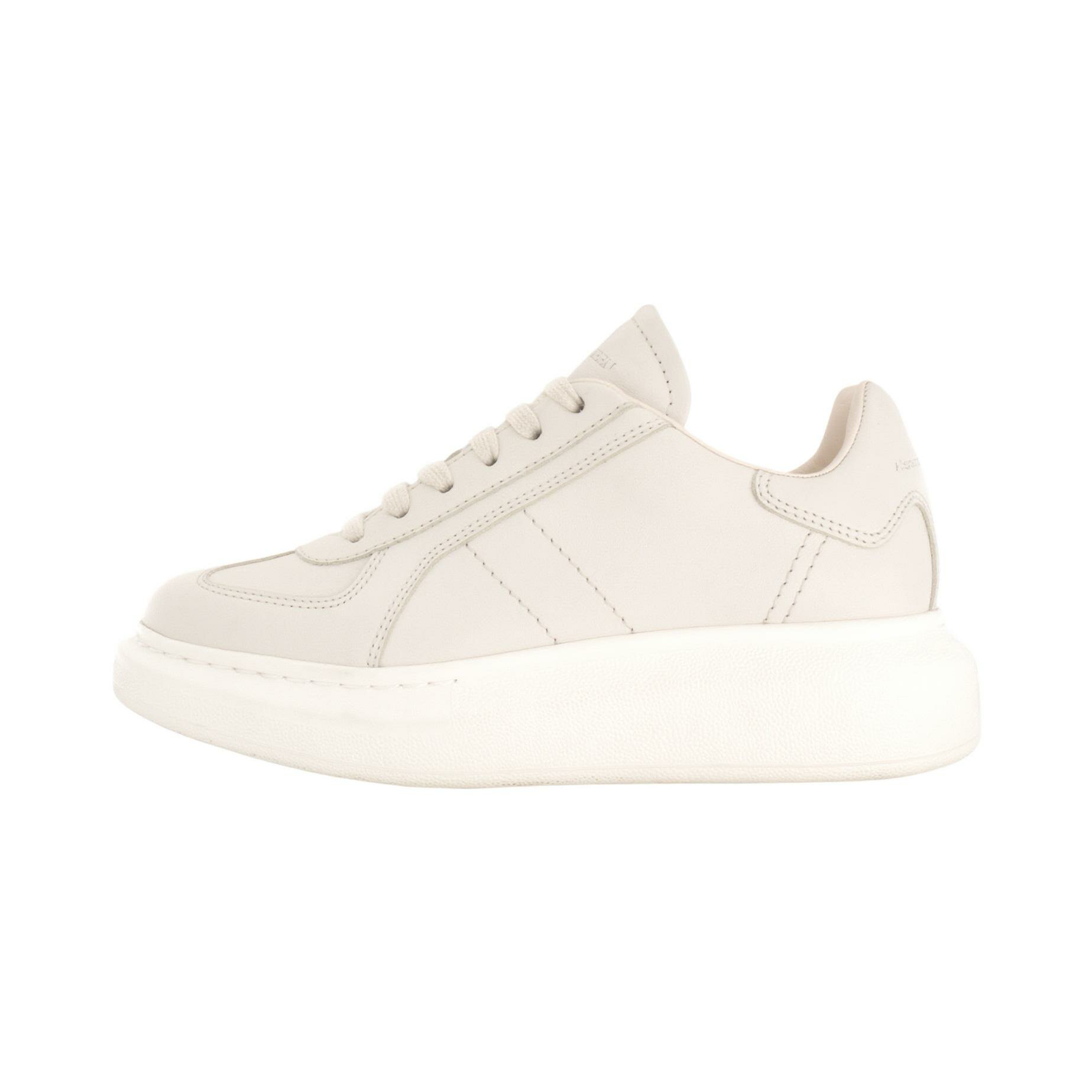 Кроссовки Oversized Sneaker