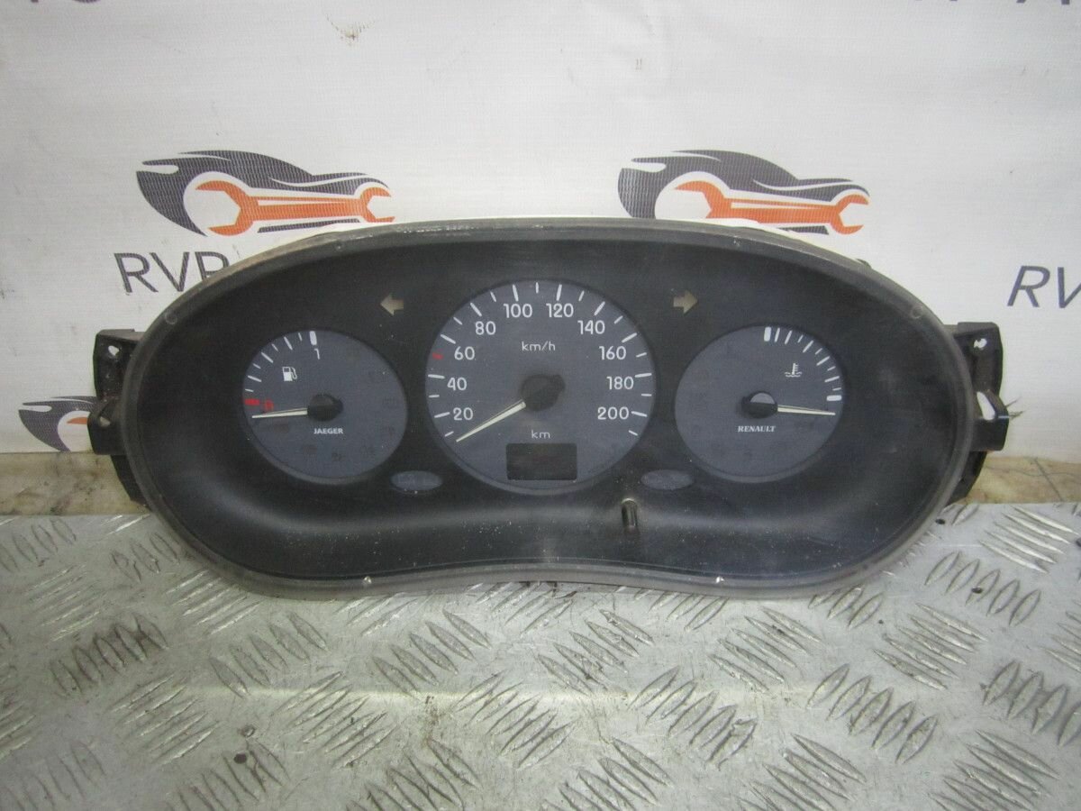 Панель приборов Renault Clio 2 1.4 1998-2008