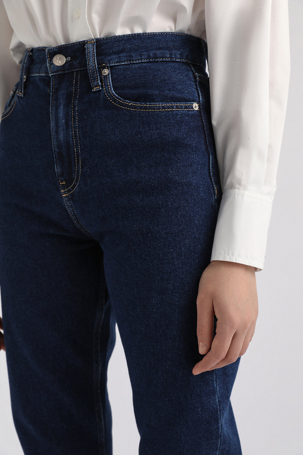 Джинсы Calvin Klein Jeans, размер 44-46, темно-синий — фото 1