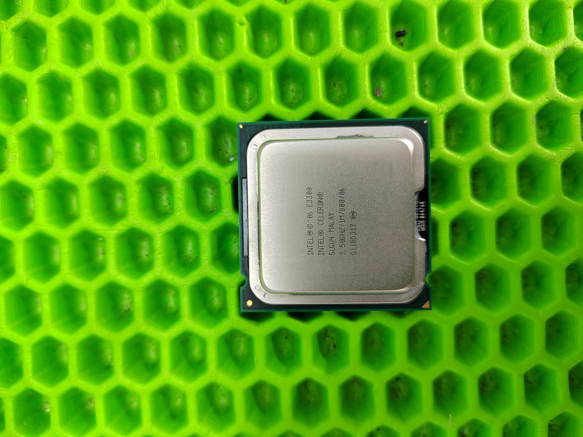 Процессор для ПК Intel Celeron E3300, SLGU4, LGA775