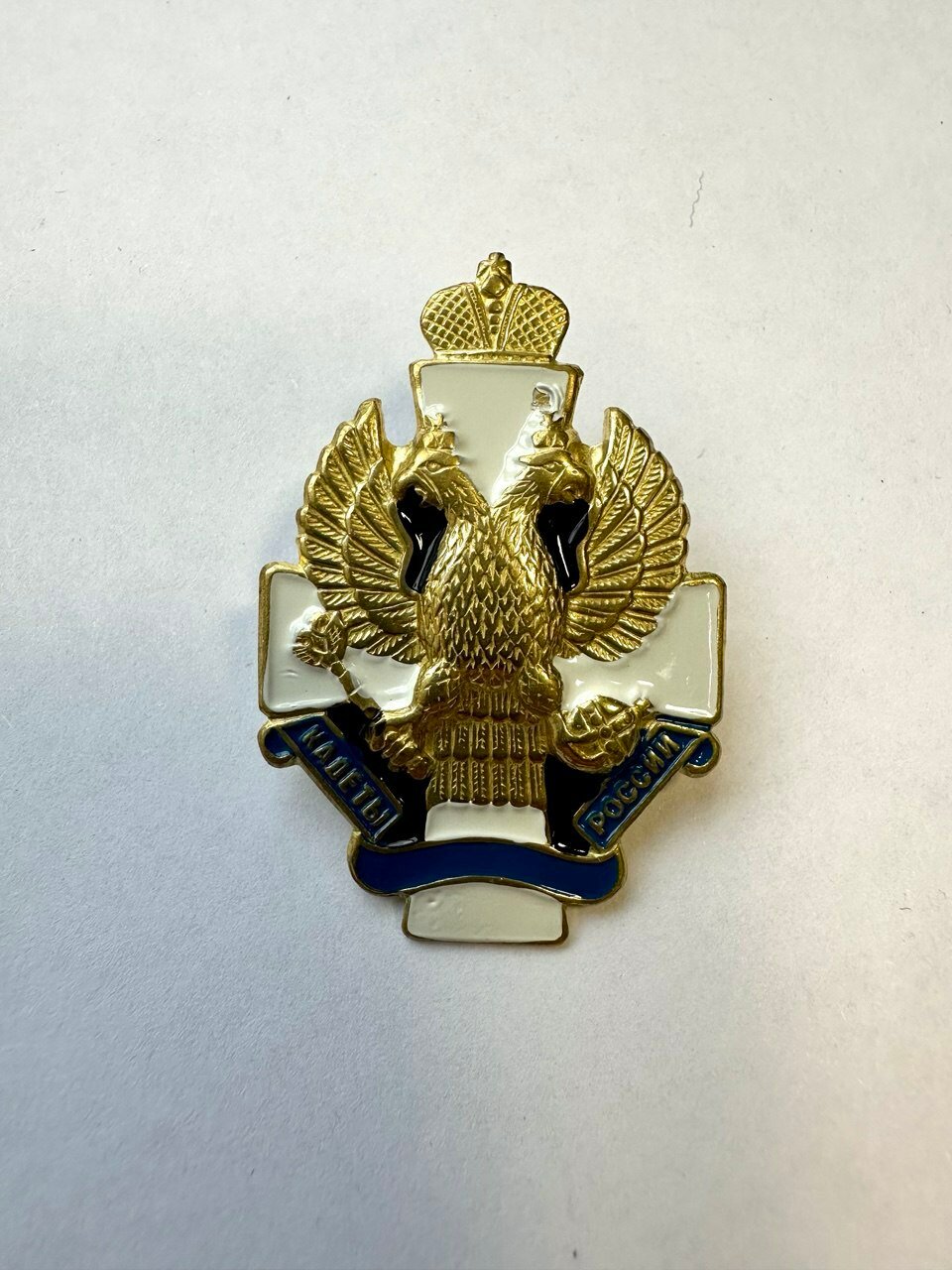 Знак нагрудный Кадеты России тип 1 с синей лентой