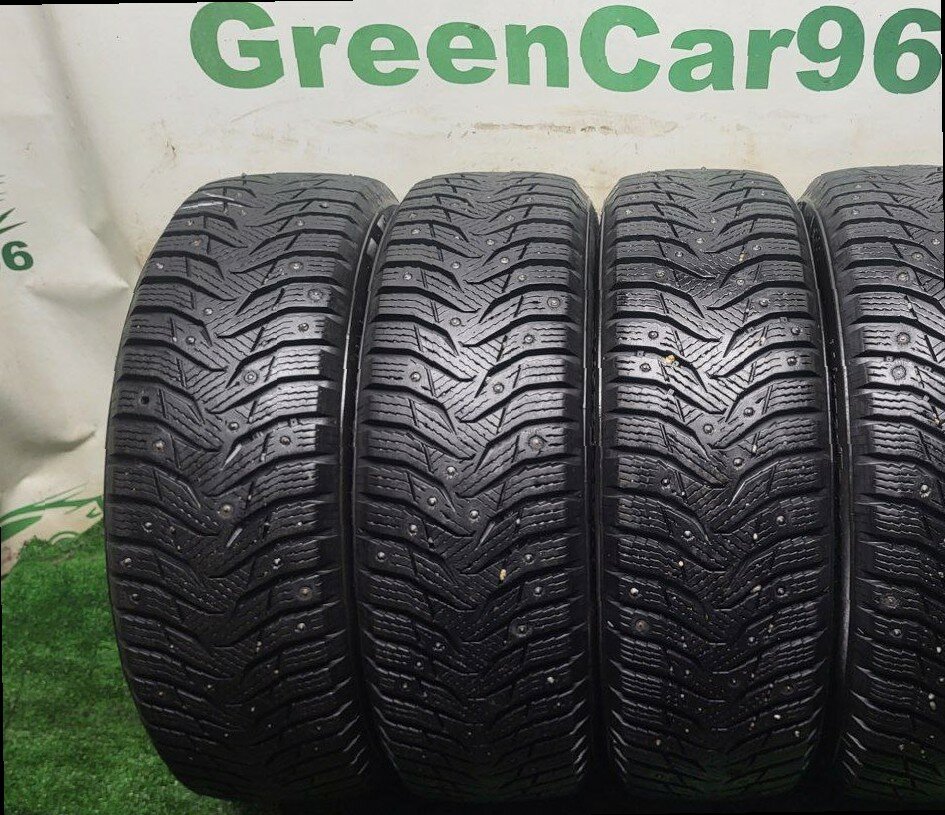 Зимние шины Kumho WinterCraft Ice WI31 205/55 R16 20% износ AJX162849