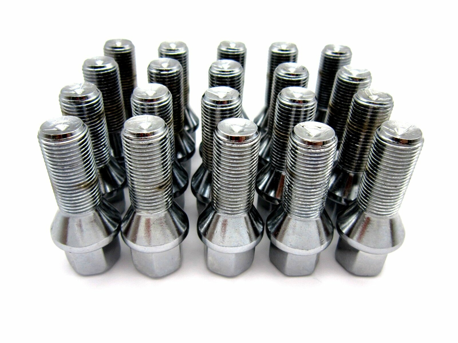 Болт колесный M14X1,25X28 под ключ 17 мм, хромированный, 20 шт