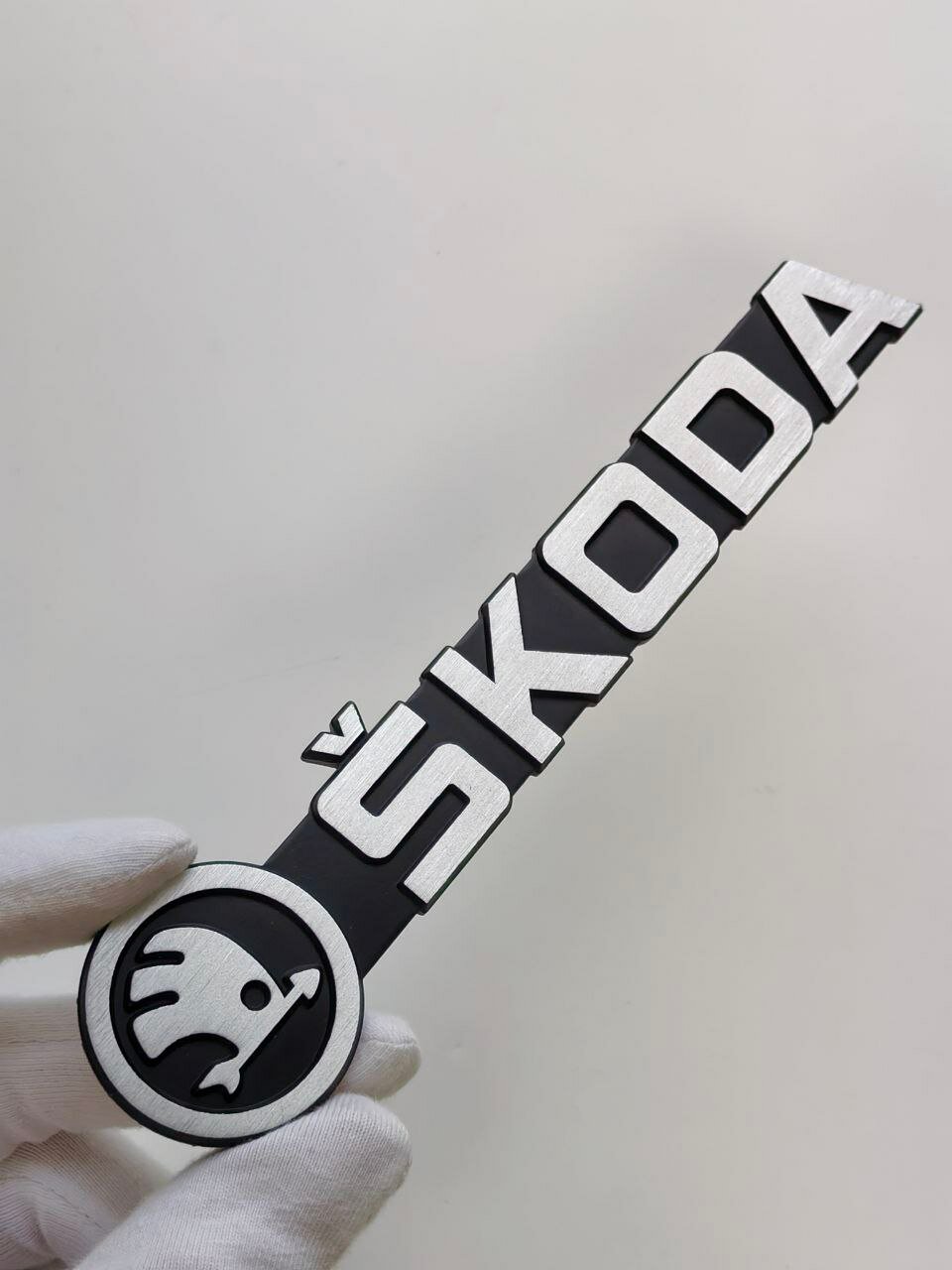 Надпись Skoda 160*34 мм, шильдик, эмблема Шкода, значок на автомобиль