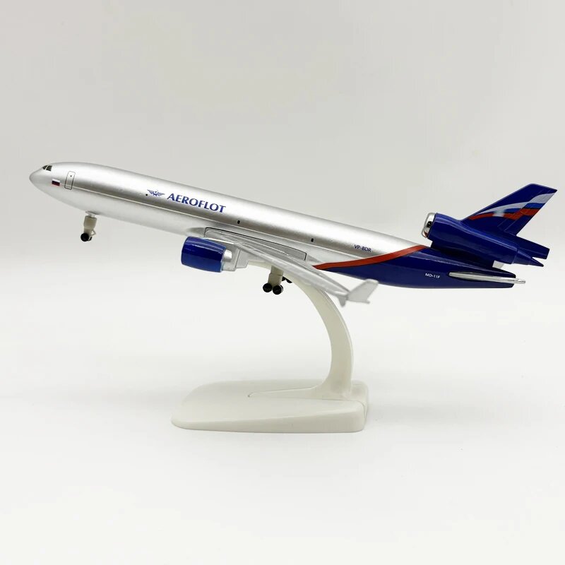 Металлическая модель самолета Aeroflot MD-11 ZOCO 20 см