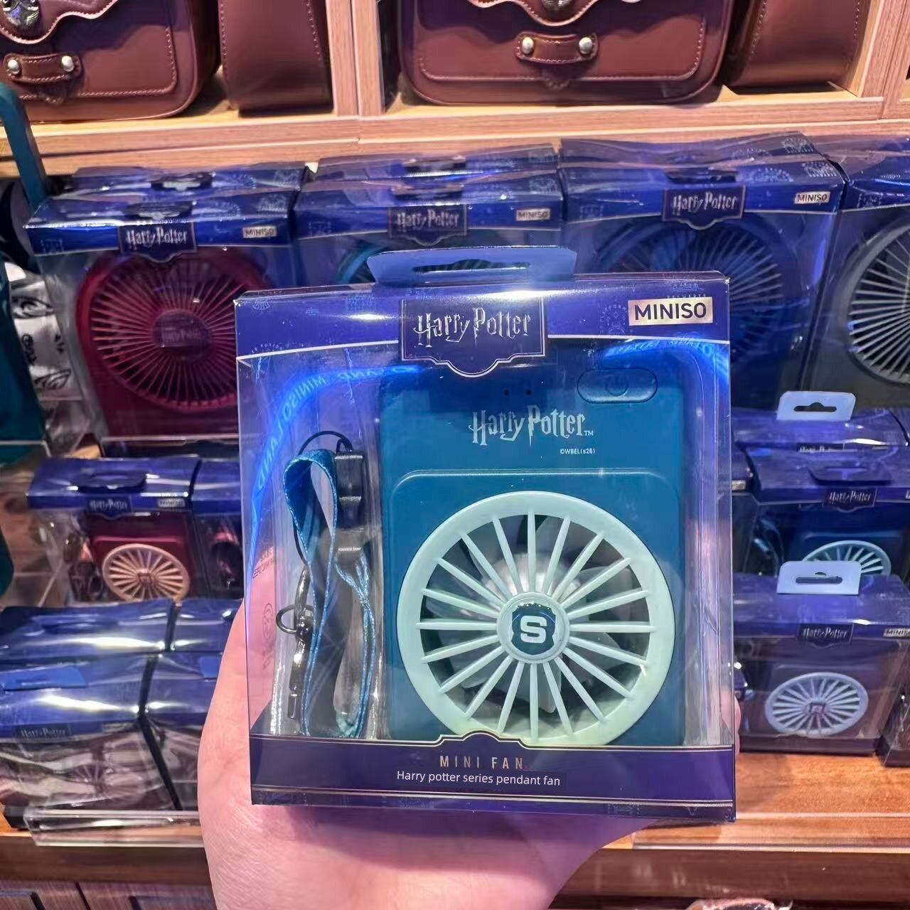 Портативный мини-вентилятор Miniso Harry Potter к 25-летию фильма, для охлаждения в дороге Слизерин_Харри Поттер 500