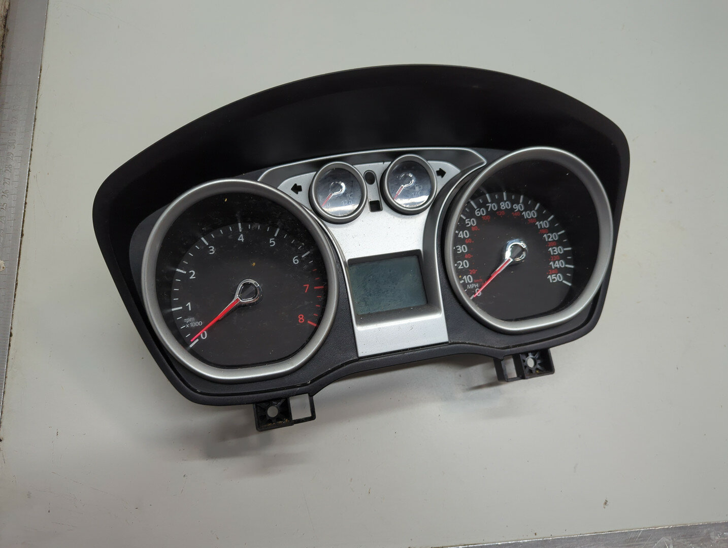 Приборная панель Ford Focus 2 Б/У