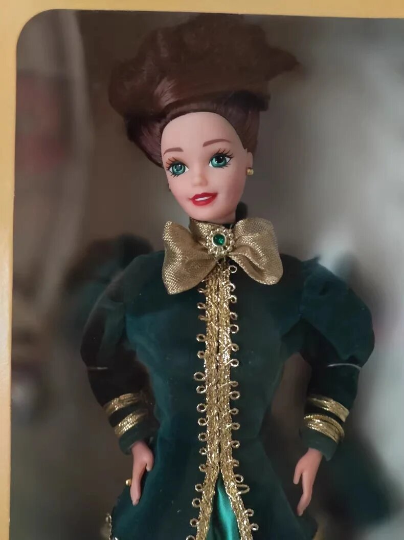 Коллекционная кукла Barbie в зеленом платье, Color: 185