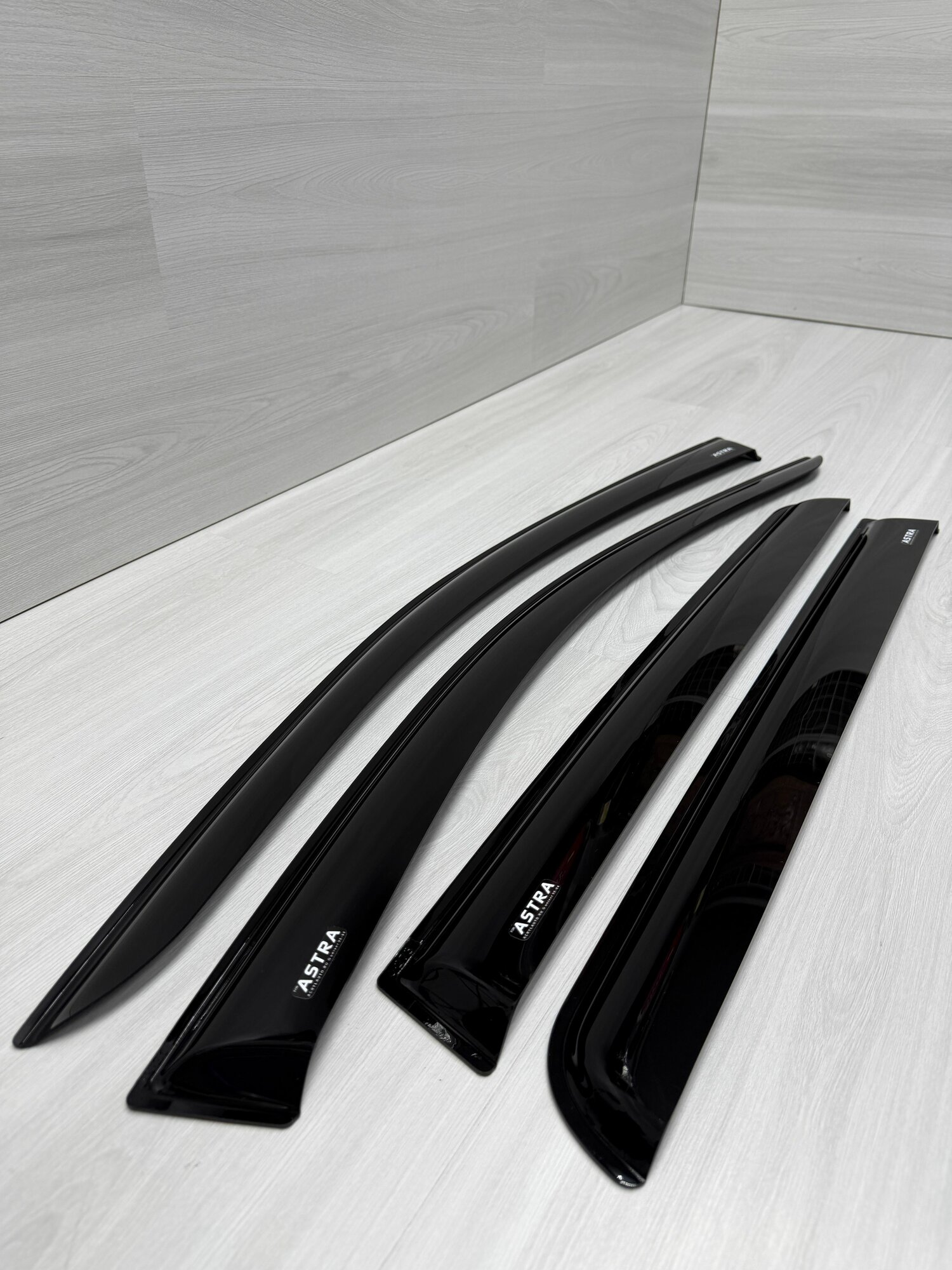 Дефлекторы (ветровики) окон Opel Astra G 1998-2004 универсал (Опель Астра)