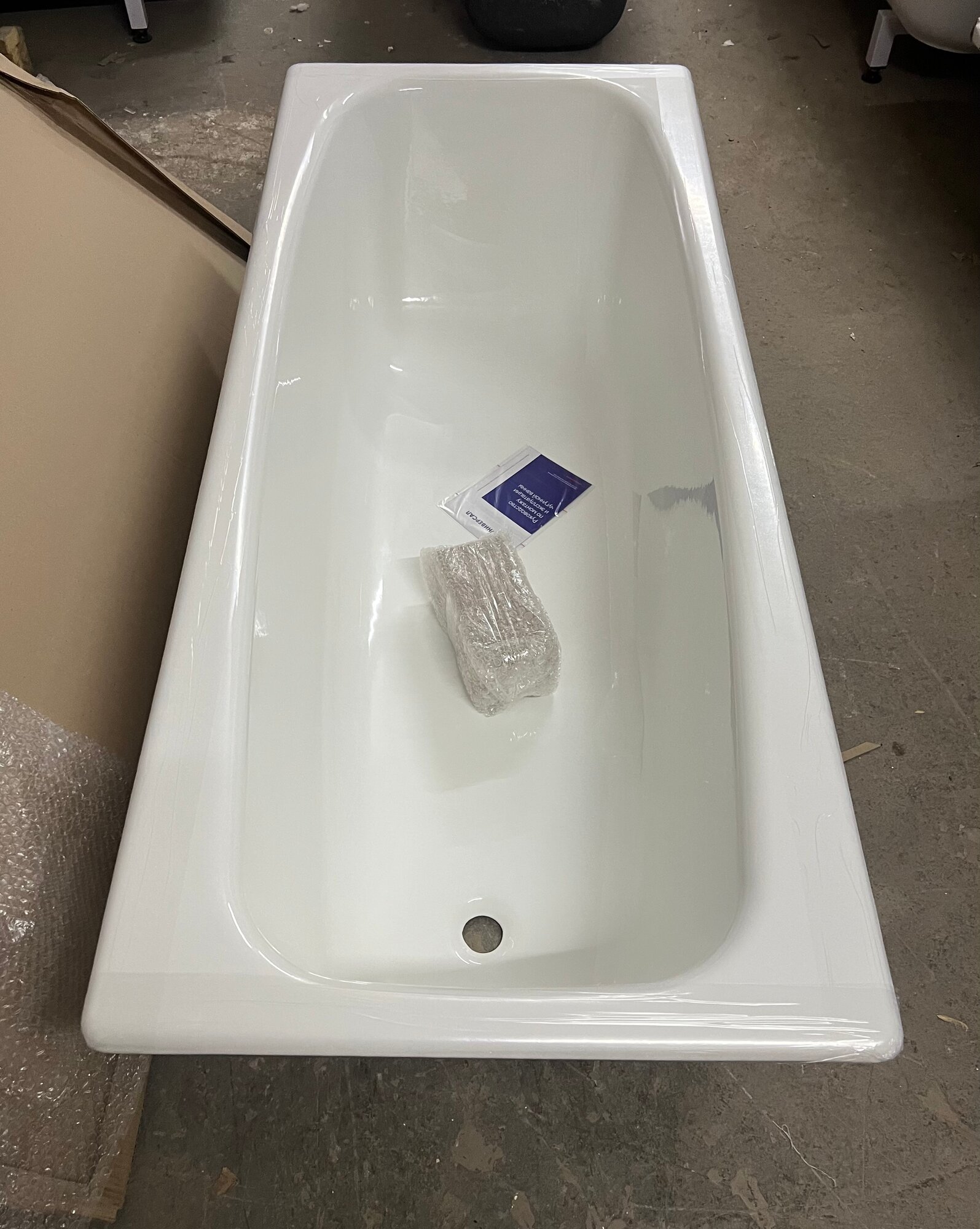 Ванна чугунная Универсал Грация 170-70