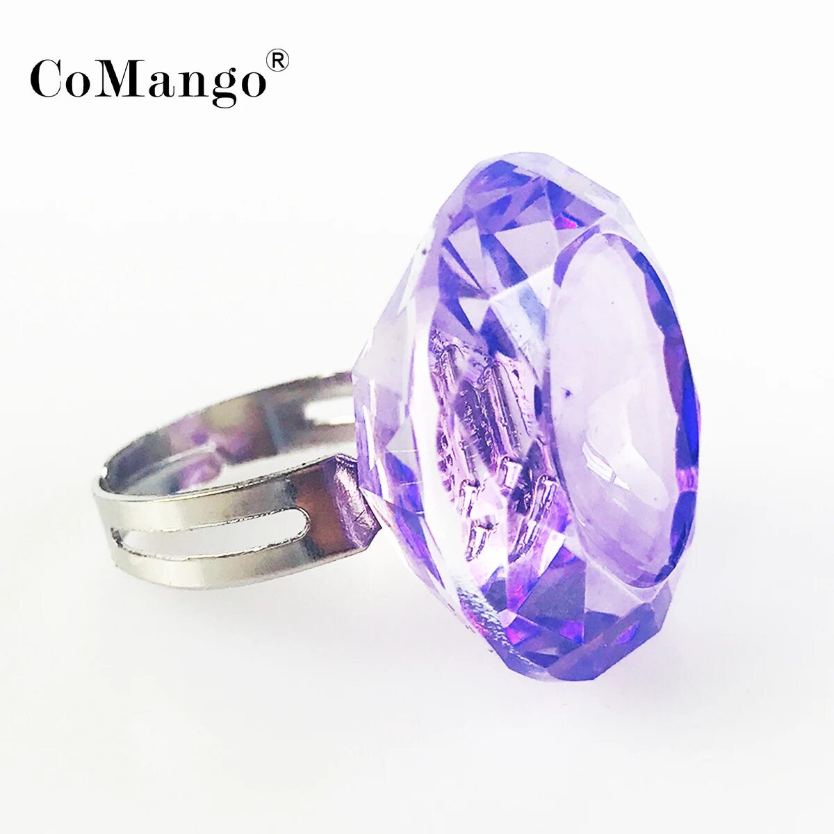 Кольцо женское с фиолетовым кристаллом CoMango