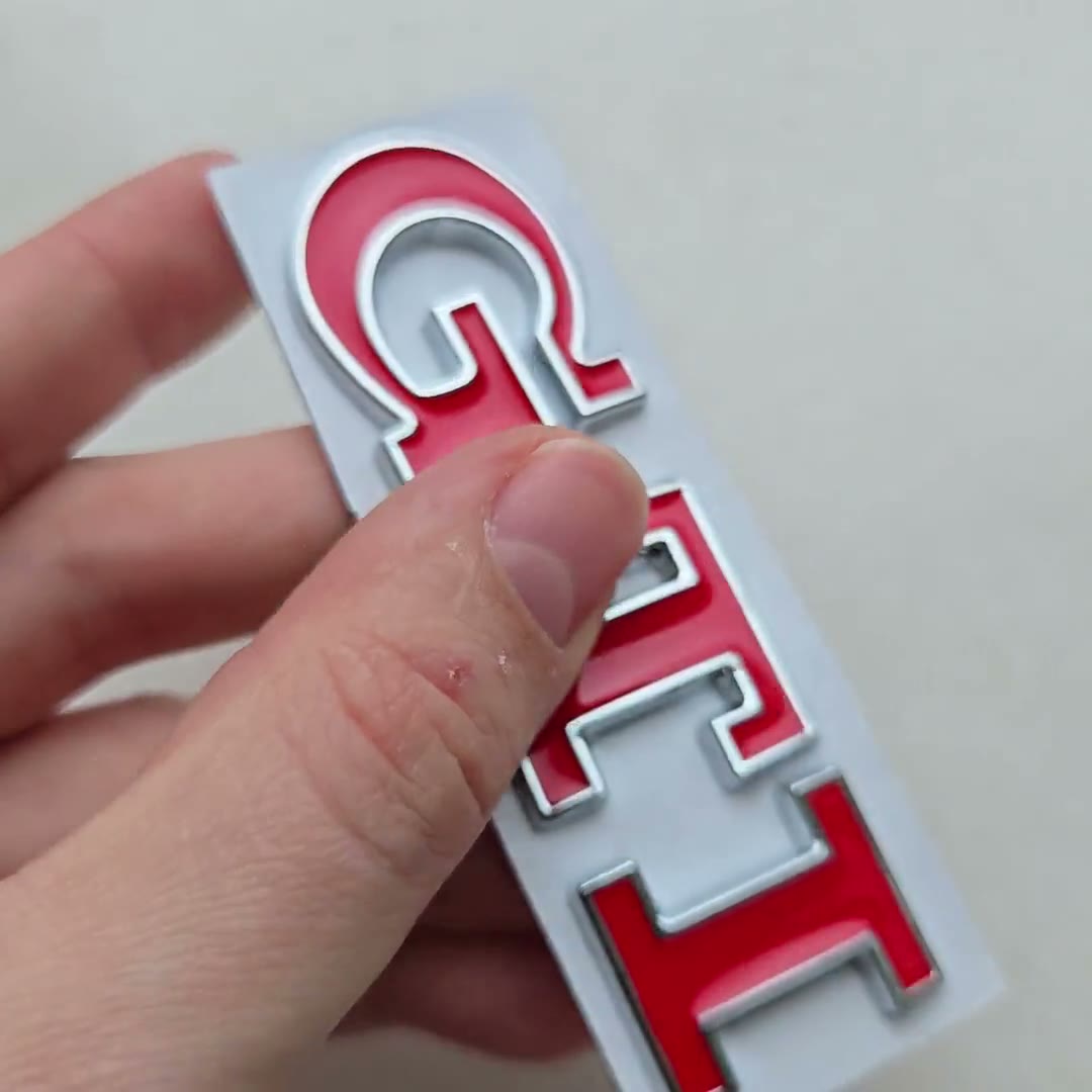 Эмблема/шильдик GTI — фото 1