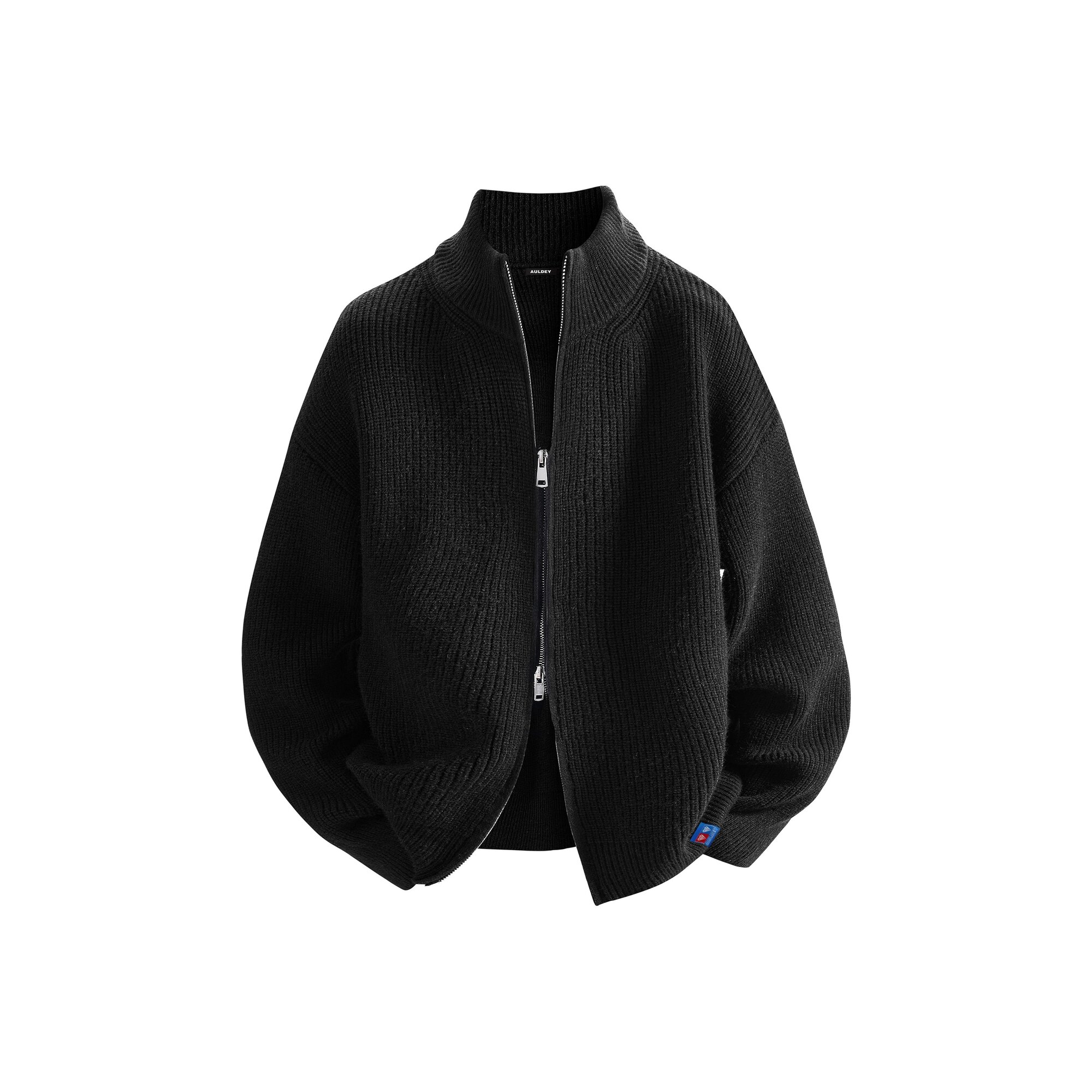 Свитер