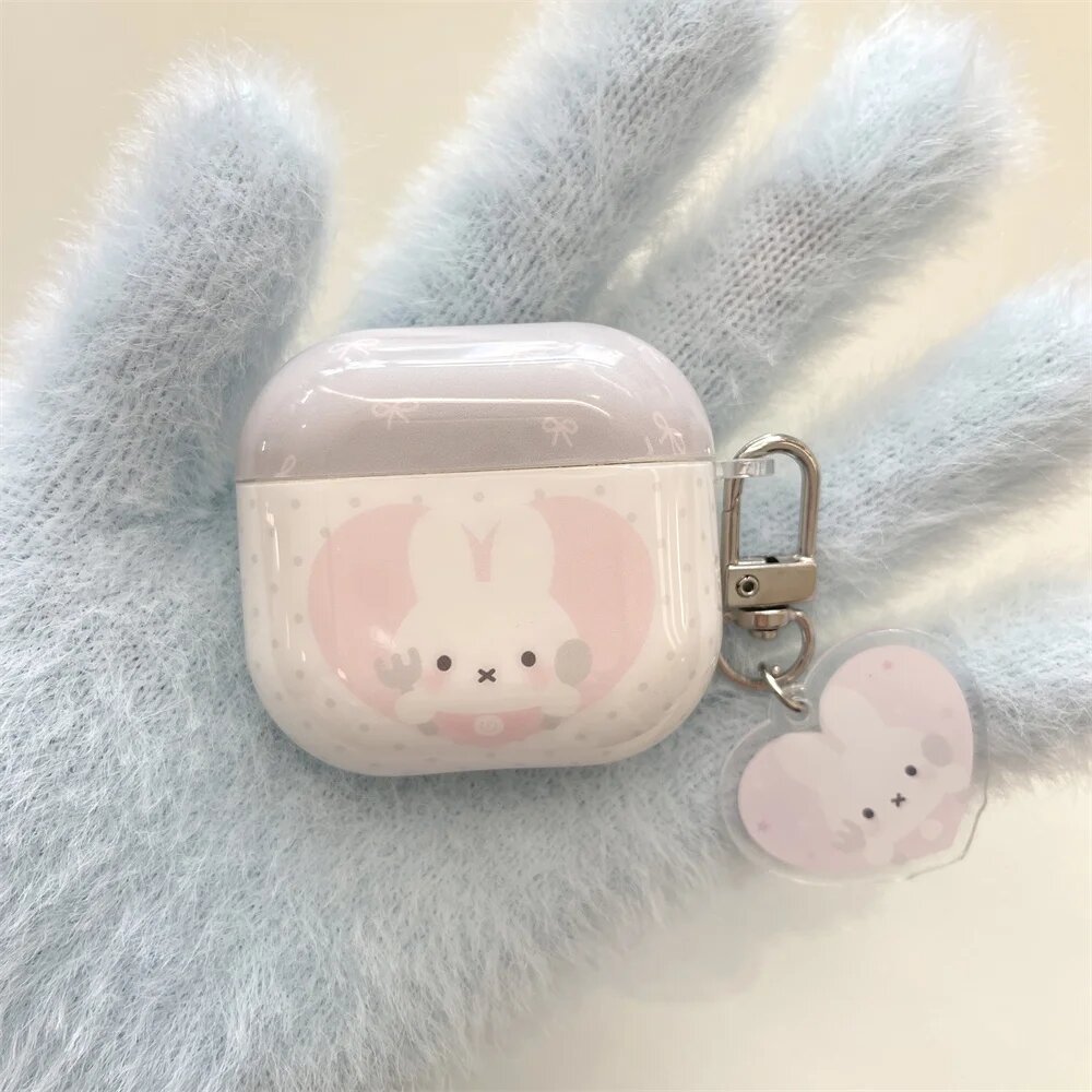 Чехол для AirPods Pro 3 Miffy, розовый, с брелоком