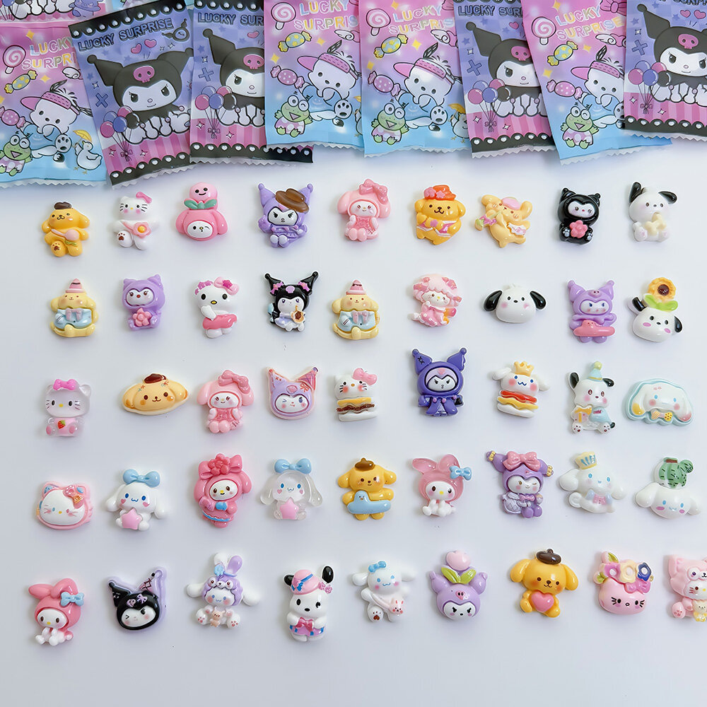 Интернет-хиты: слепые коробки Sanrio, небольшие подарки, веселые сюрпризы, награды для учеников начальной школы,