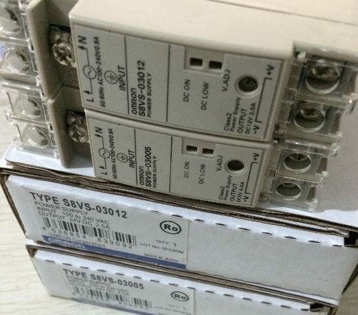 Модуль Omron S8VS-03012