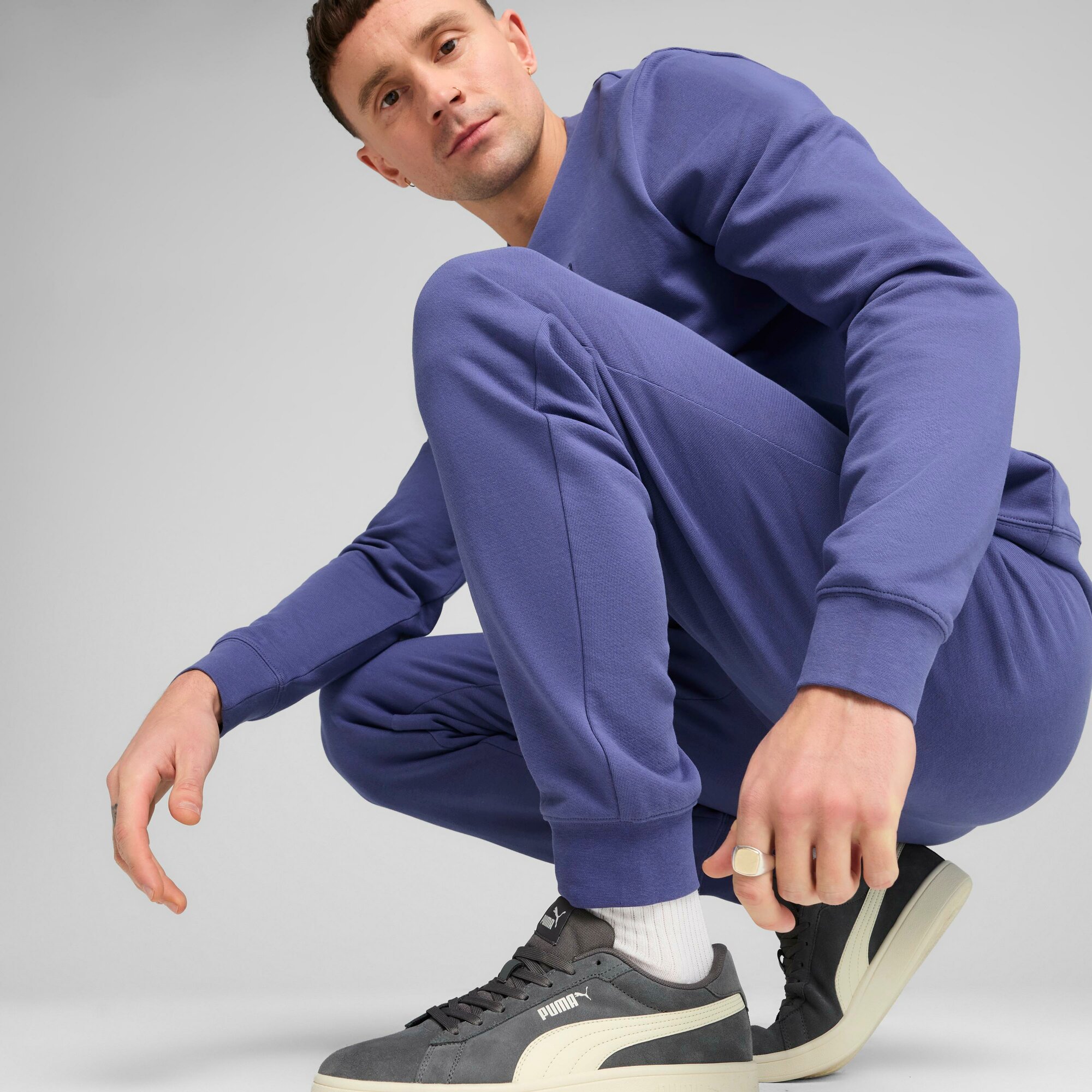 Брюки PUMA ESS ELEVATED Pants, размер XL, синий — фото 1