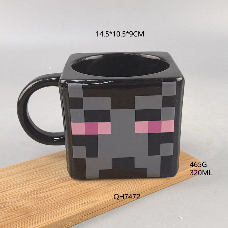 Тщательно отобранные товары по игре Minecraft: кружка с Марио, квадратная кружка с изображением Зельды, двухслойная кружка с крипером из TNT.