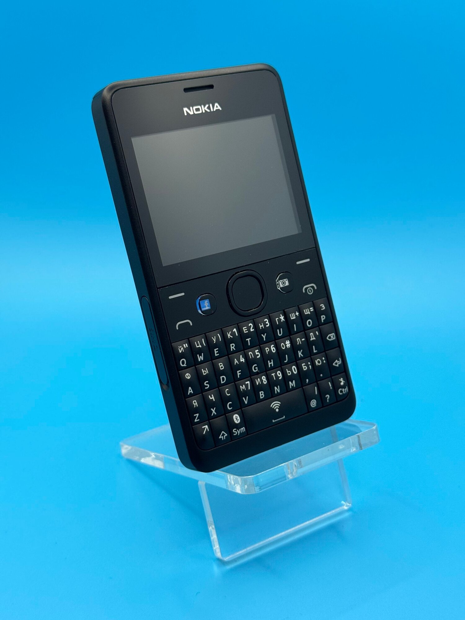 Мобильный телефон Nokia Asha 210