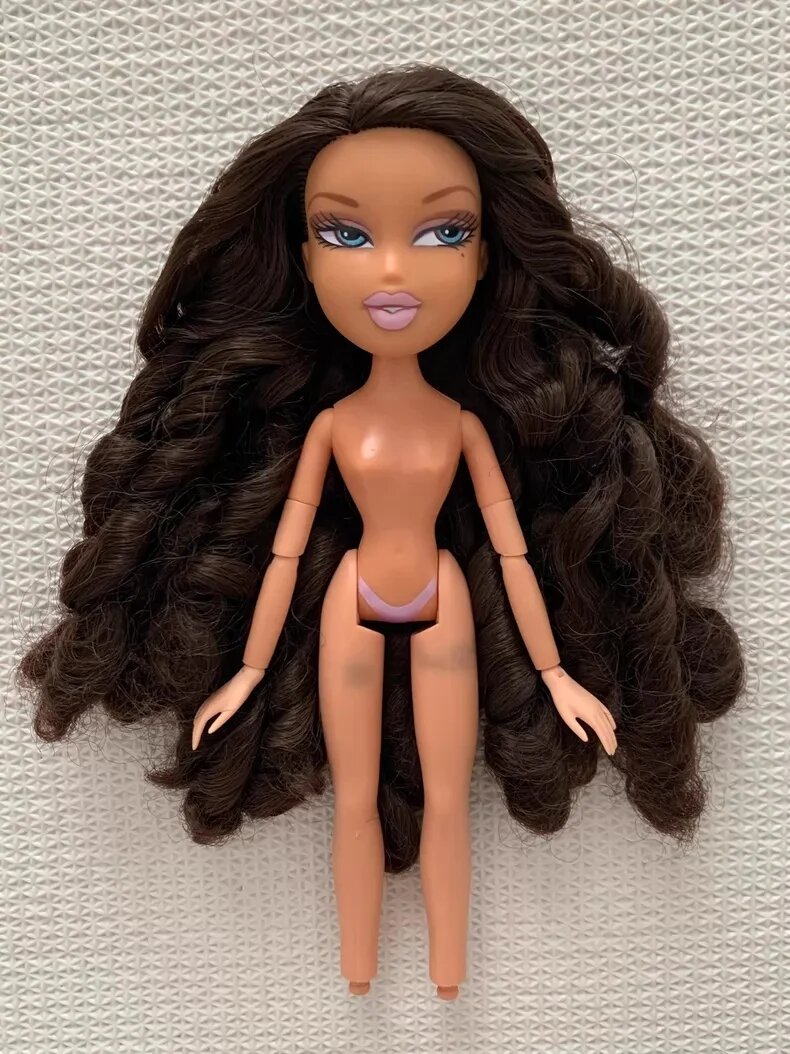 Bratz Yasmin, Цвет: 99